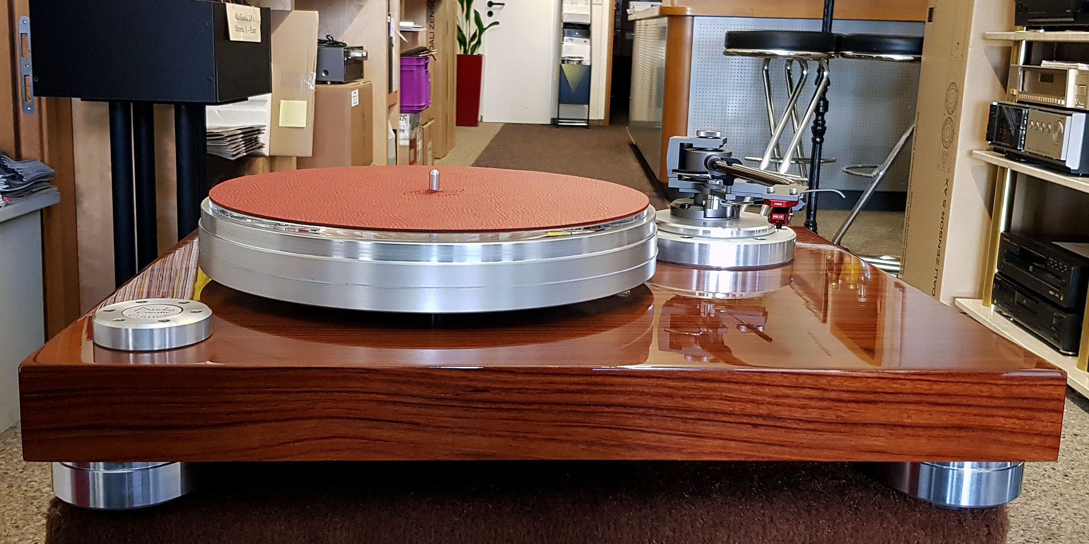 Solid | Audio Creativ